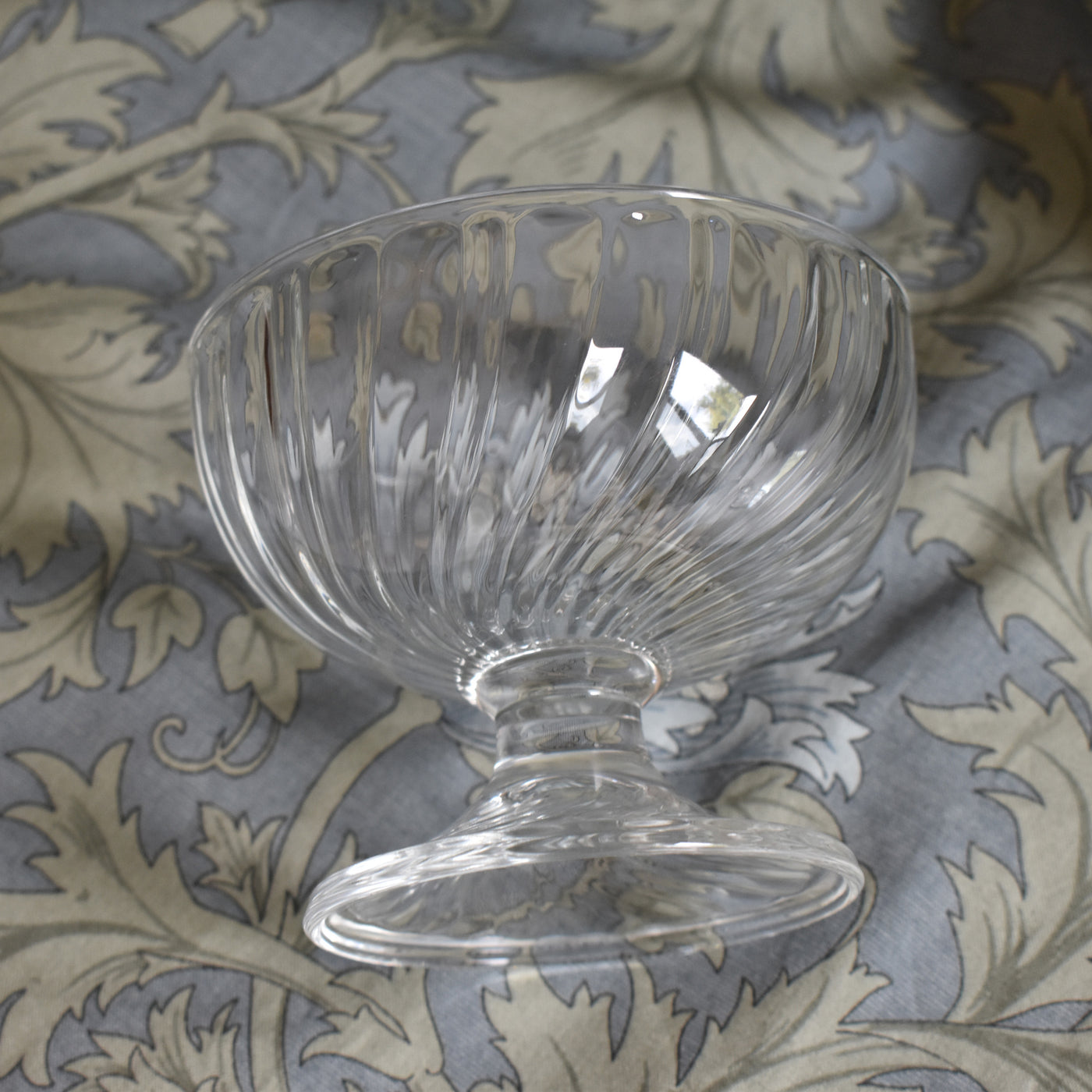 ヴィンテージグラス アイスクリームカップ Luminarc — Loane Interior