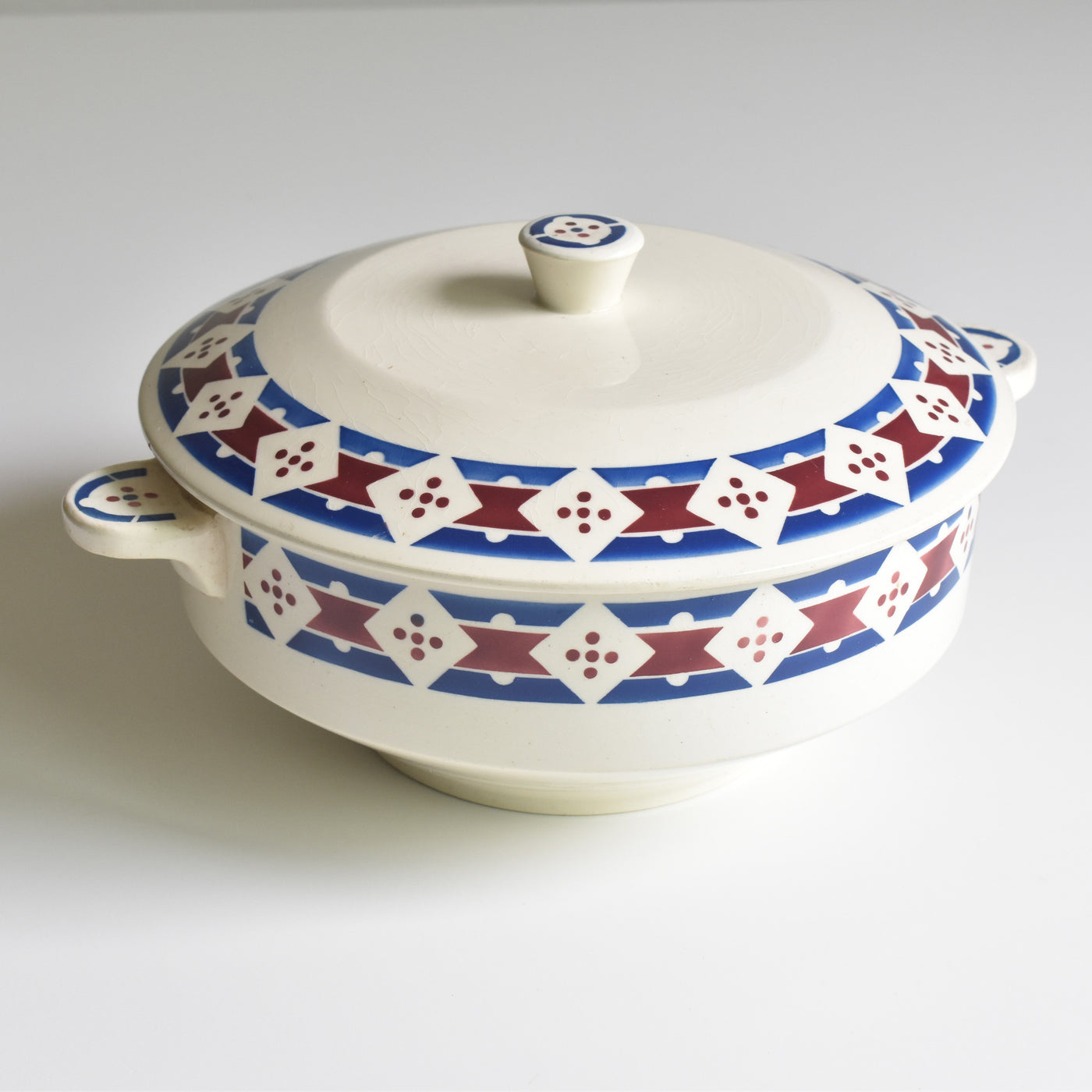 アンティークスーピエール バドンヴィレー Jacqueline — Loane Interior