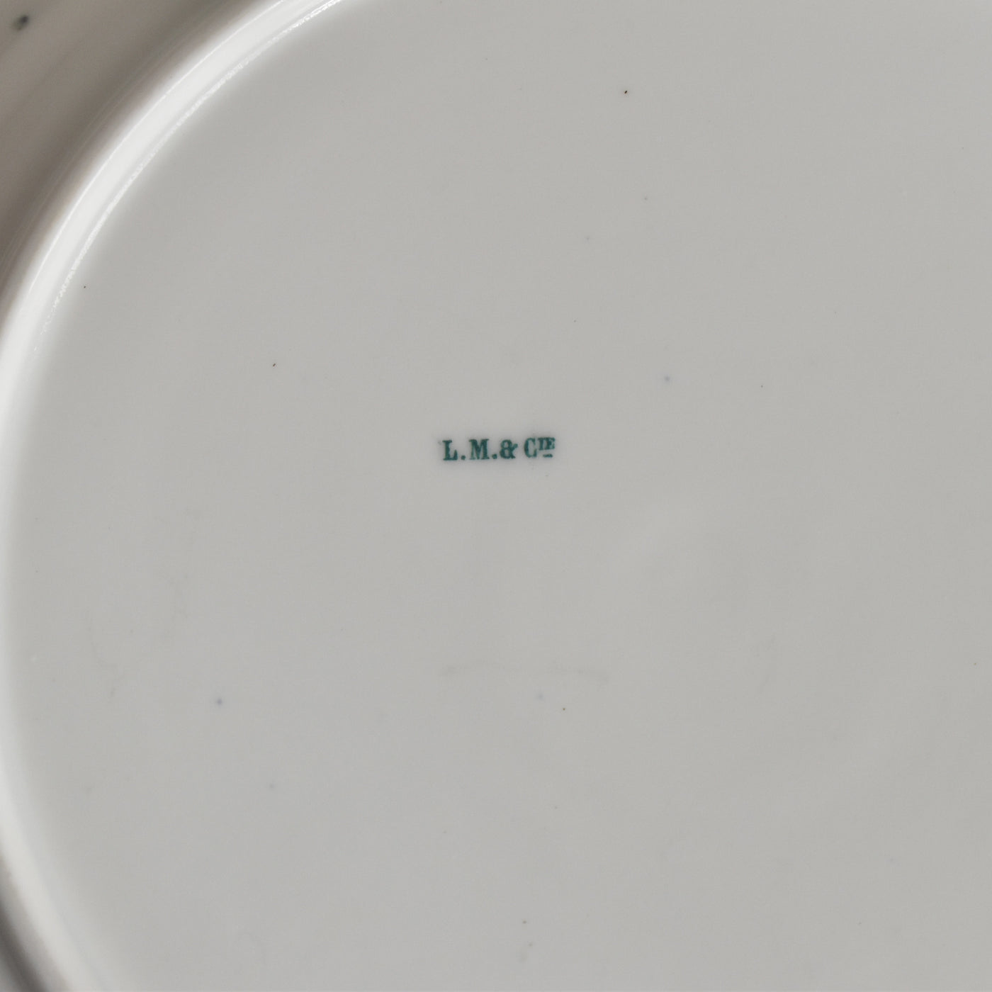 アンティークプレート LM&Cie クレイユモントロー Flora Lichen （フローラ リケン） F — Loane Interior