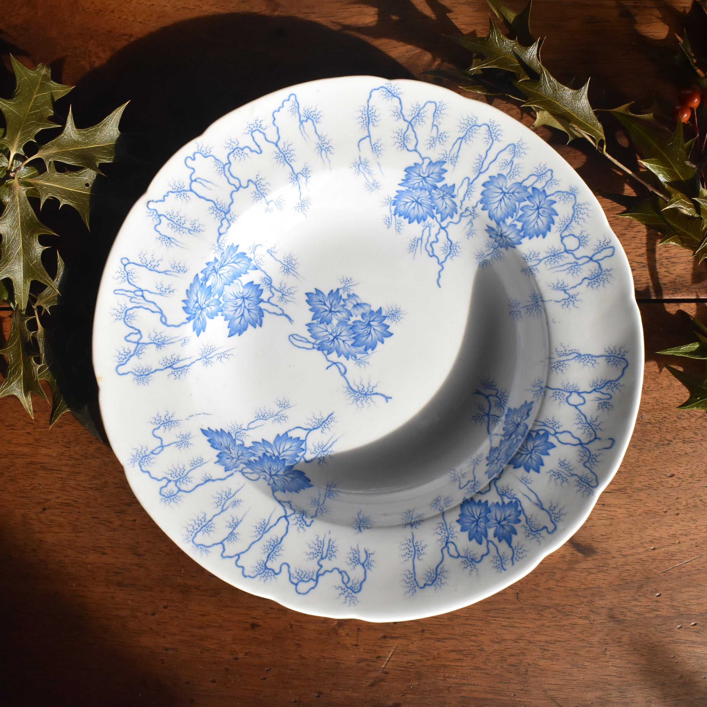 アンティーク深皿 LM&Cie クレイユモントロー Flora Lichen （フローラ リケン） A — Loane Interior