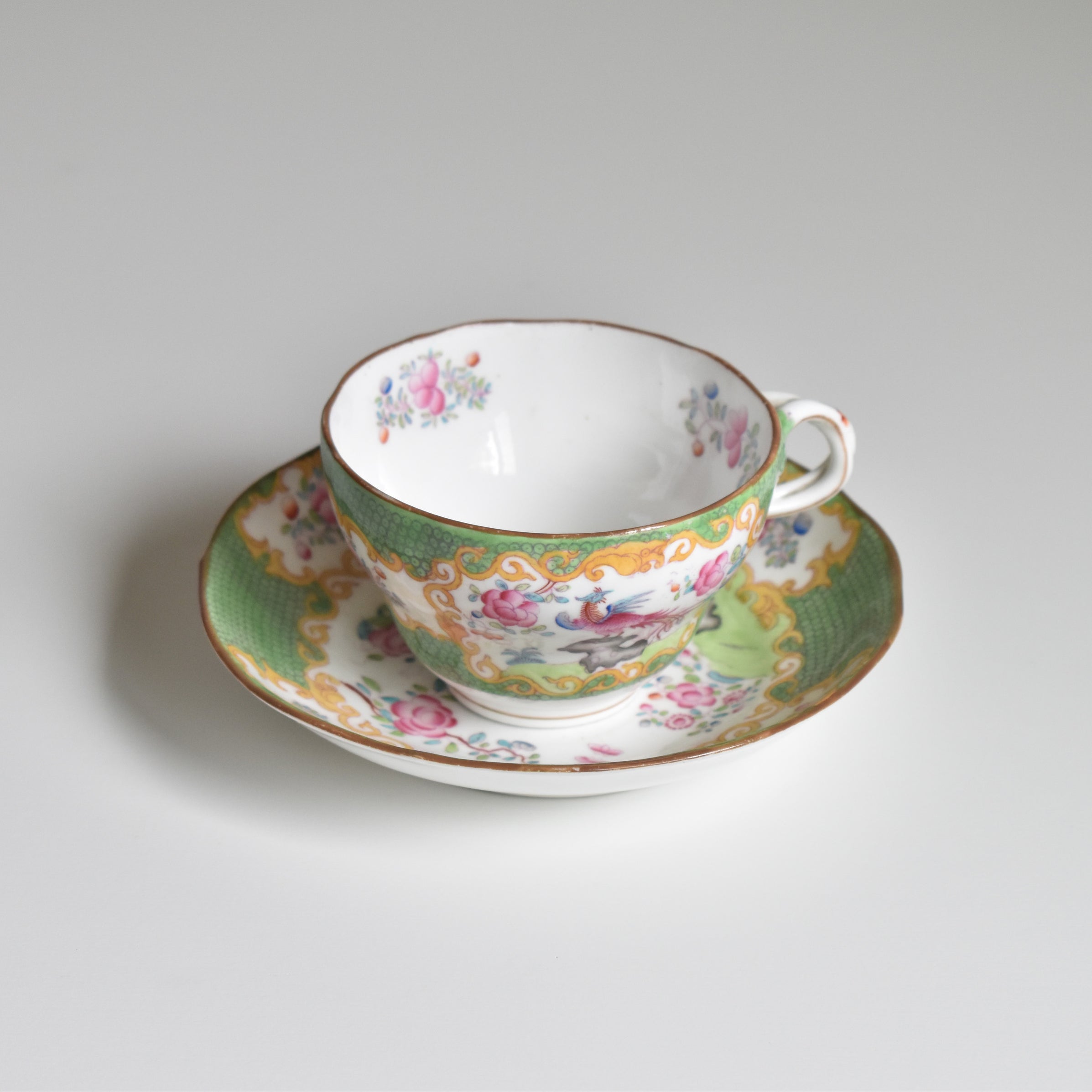 アンティークカップ＆ソーサー ミントン コカトリス — Loane Interior