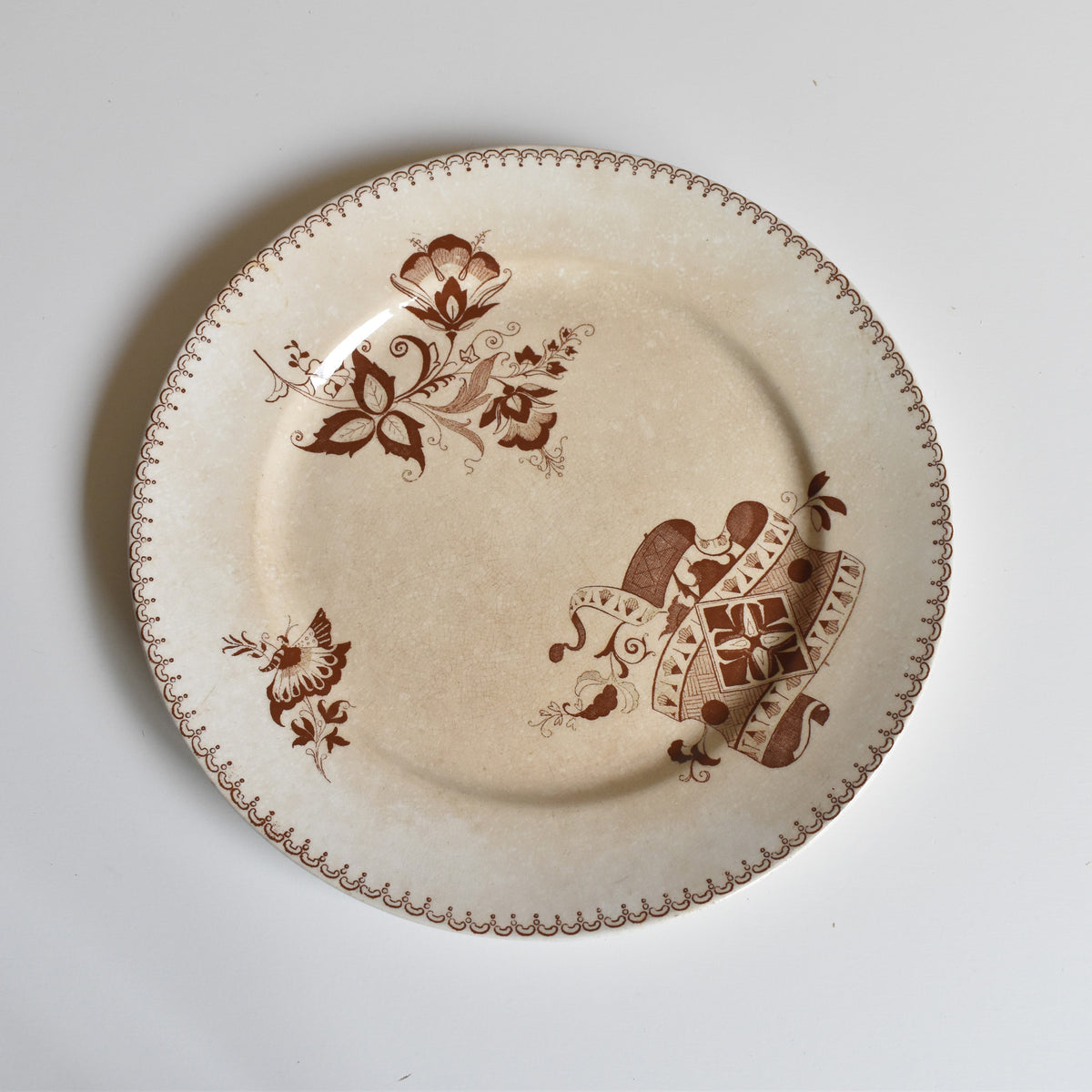 アンティークデザートプレート サルグミンヌ Opaque de Sarreguemines G — Loane Interior