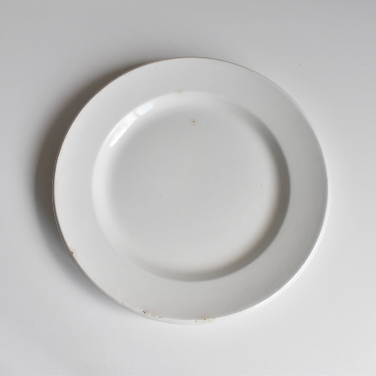 アンティークプレート クレイユモントロー ホワイト Epaisse B — Loane Interior
