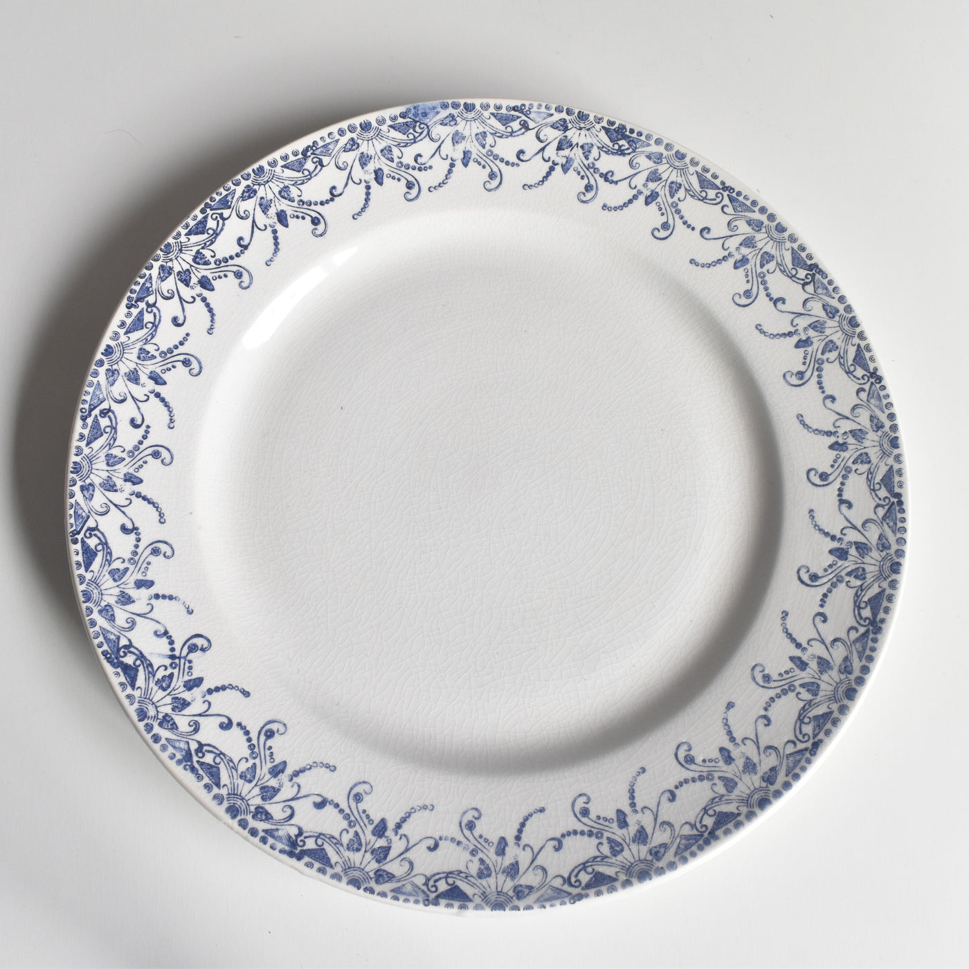 ヴィンテージプレート HBCMクレイモントロー Tolga（トルガ） D — Loane Interior