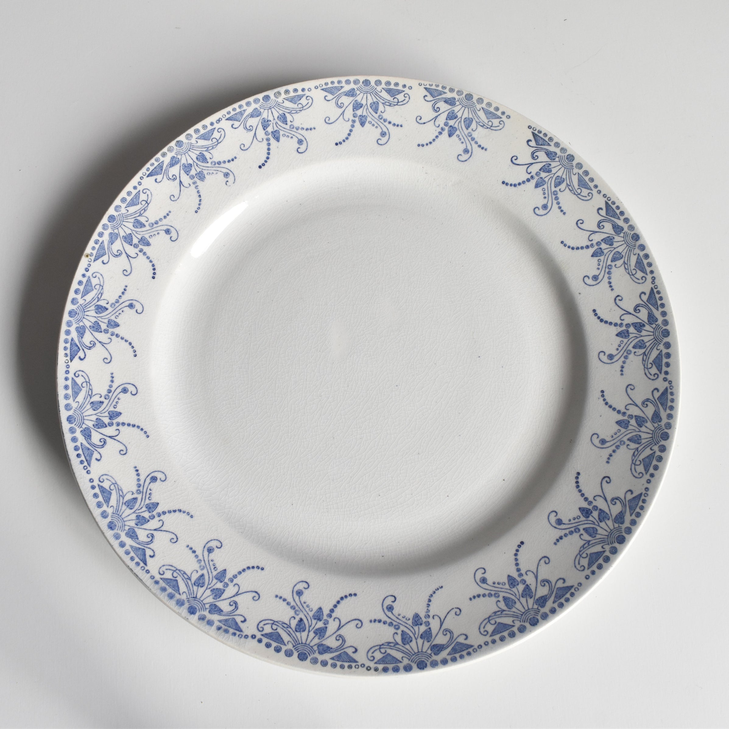 ヴィンテージプレート HBCMクレイモントロー Tolga（トルガ） E — Loane Interior