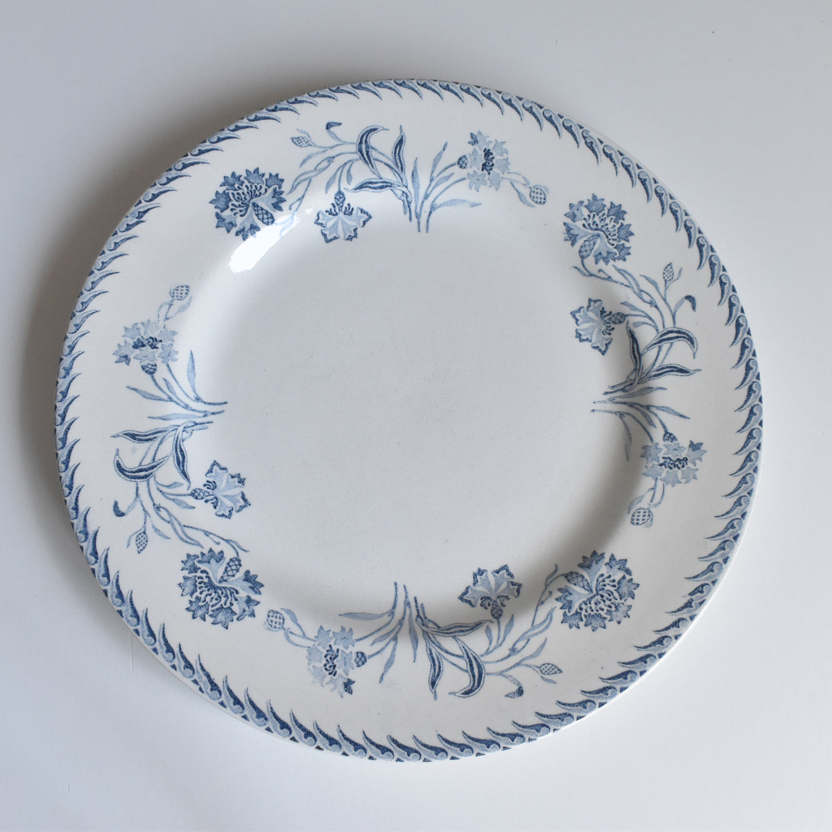 アンティークプレート リュネヴィル Lutéce（ルテース） — Loane Interior