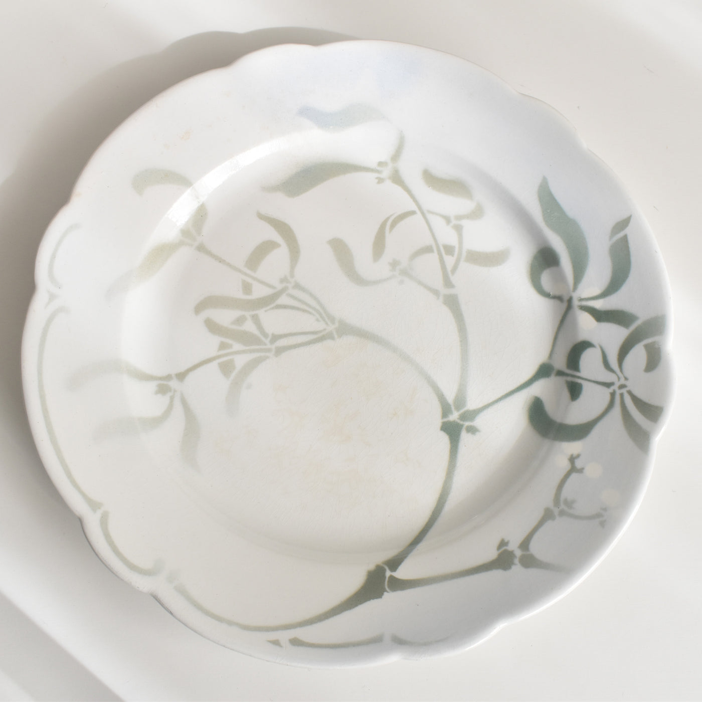 アンティークプレート リュネヴィル GUI (宿木) LACHENAL E — Loane Interior