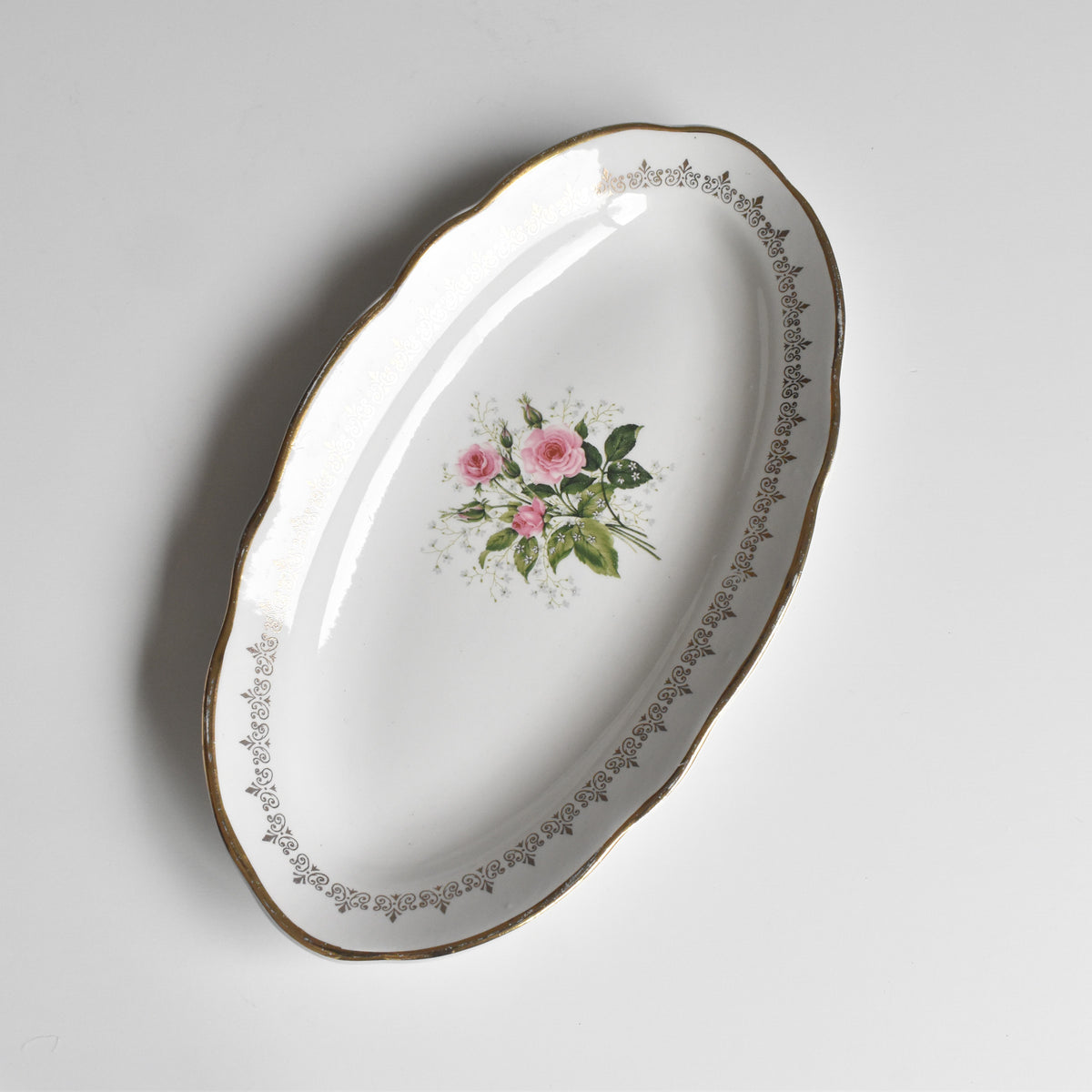 ヴィンテージラヴィエ KGリュネヴィル A — Loane Interior