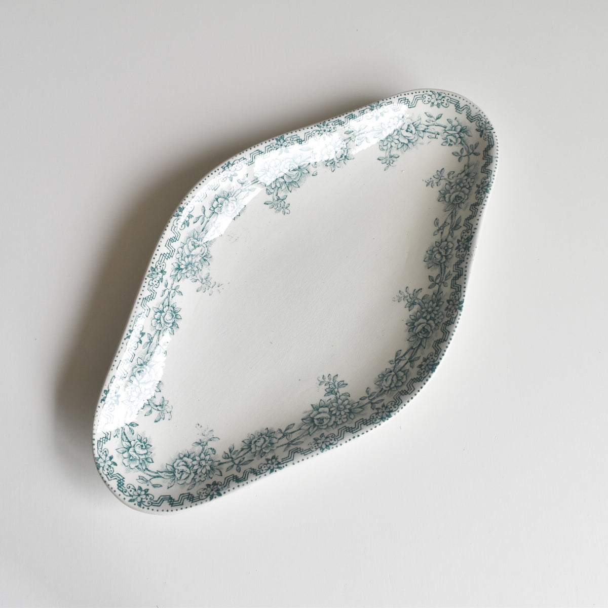 アンティークラヴィエ サンタマン Argenton (アルジャントン） — Loane Interior