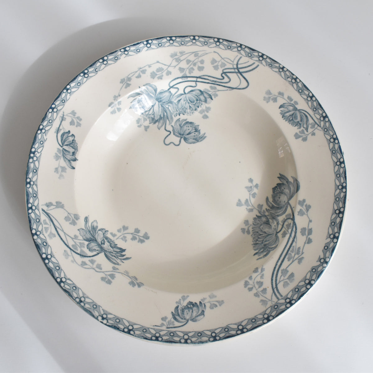 アンティーク深皿 U&Cサルグミンヌ Royat（ロワイヤ） D — Loane Interior