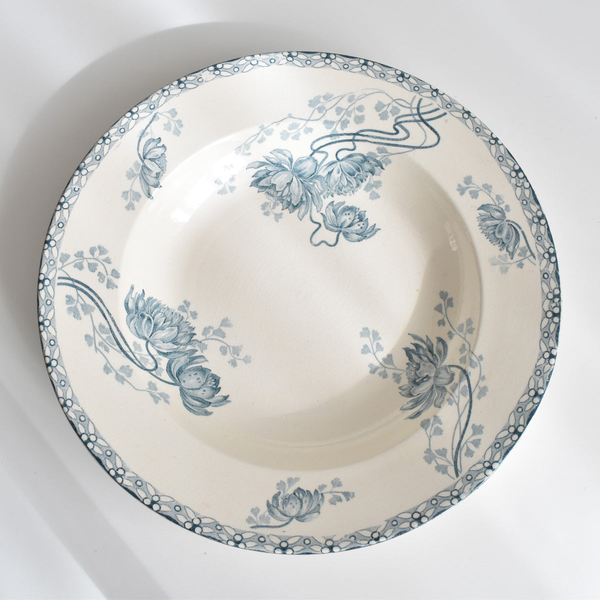 アンティーク深皿 U&Cサルグミンヌ Royat（ロワイヤ） F — Loane Interior