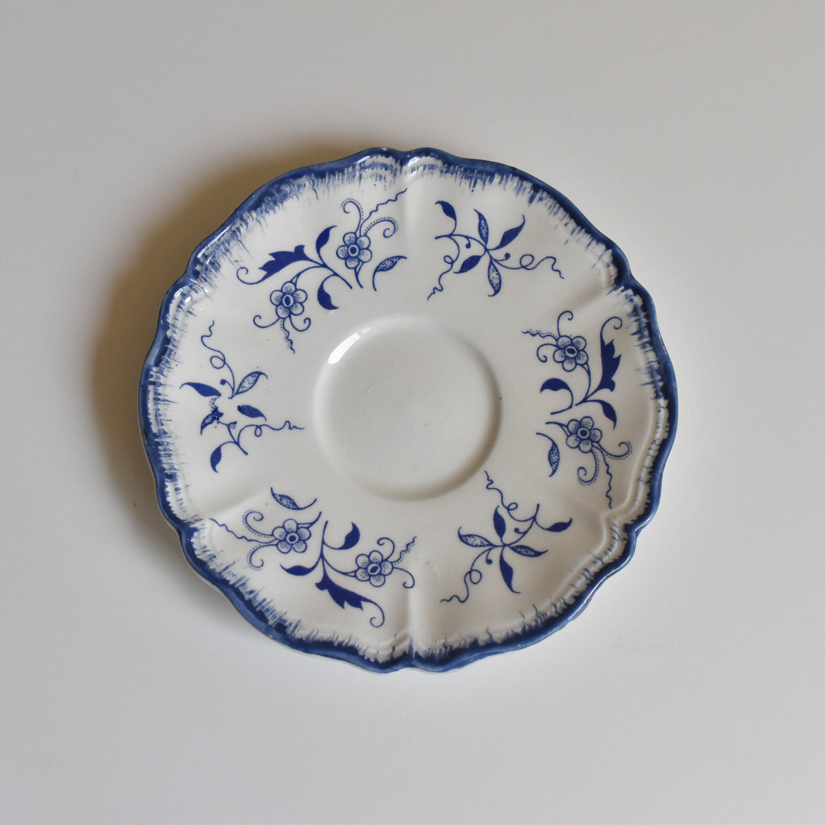 ヴィンテージソーサー サルグミンヌ Lancaster B — Loane Interior