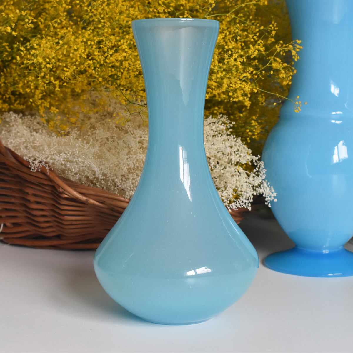 アンティーク オパリン フラワーベース ブルー A — Loane Interior