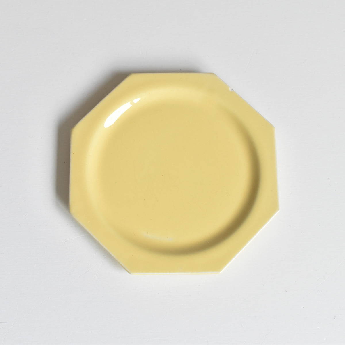 ヴィンテージディネット（お飯事） ジアン オクトゴナルプレート F — Loane Interior