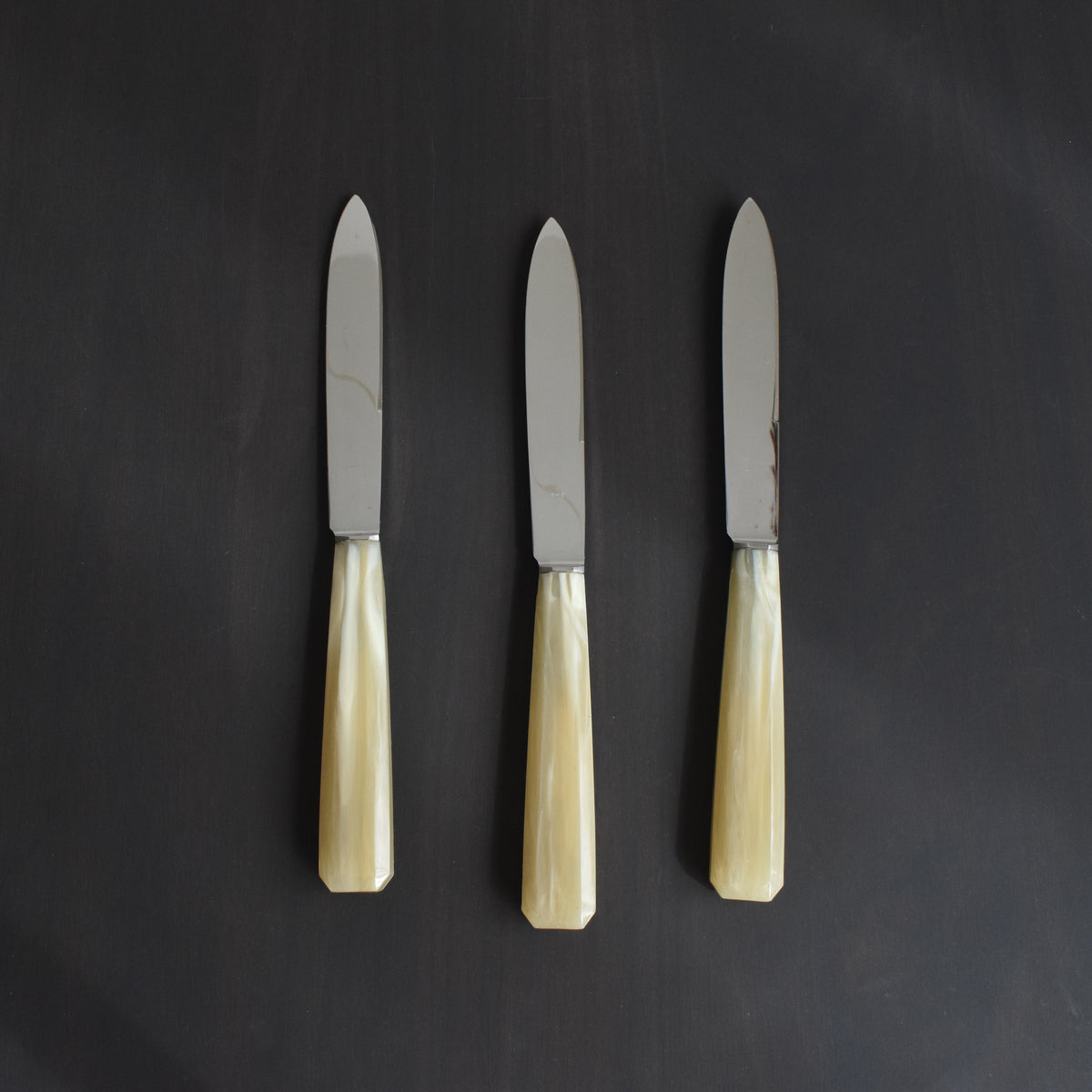 ヴィンテージナイフ Micheron A — Loane Interior