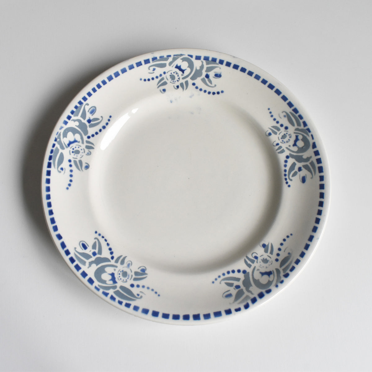 ヴィンテージプレート ロンウイー ブルーパターン B — Loane Interior