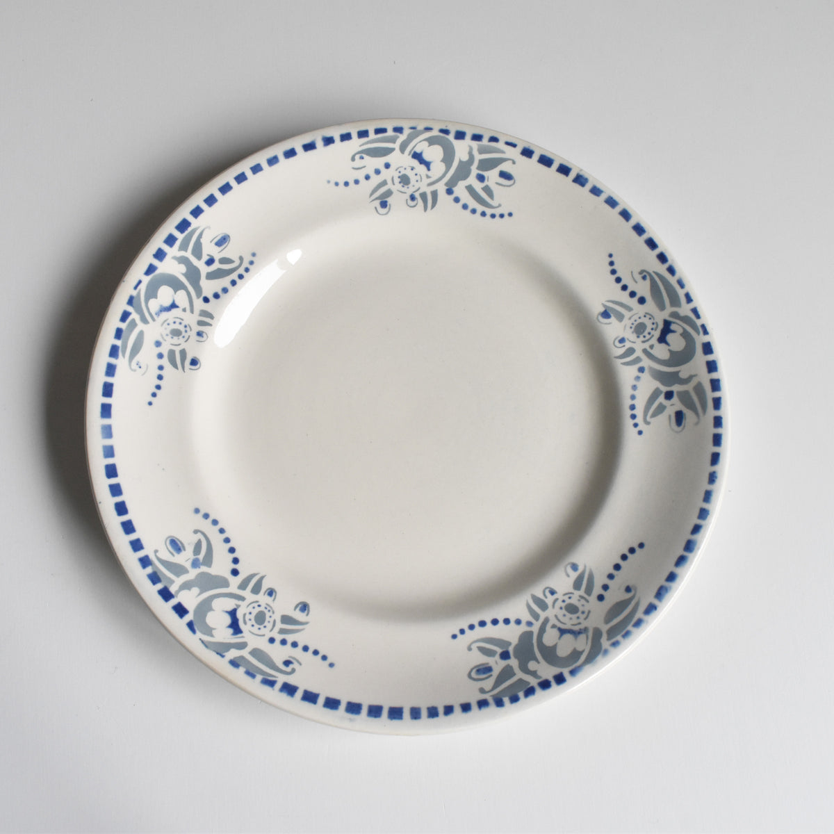 ヴィンテージプレート ロンウイー ブルーパターン E — Loane Interior