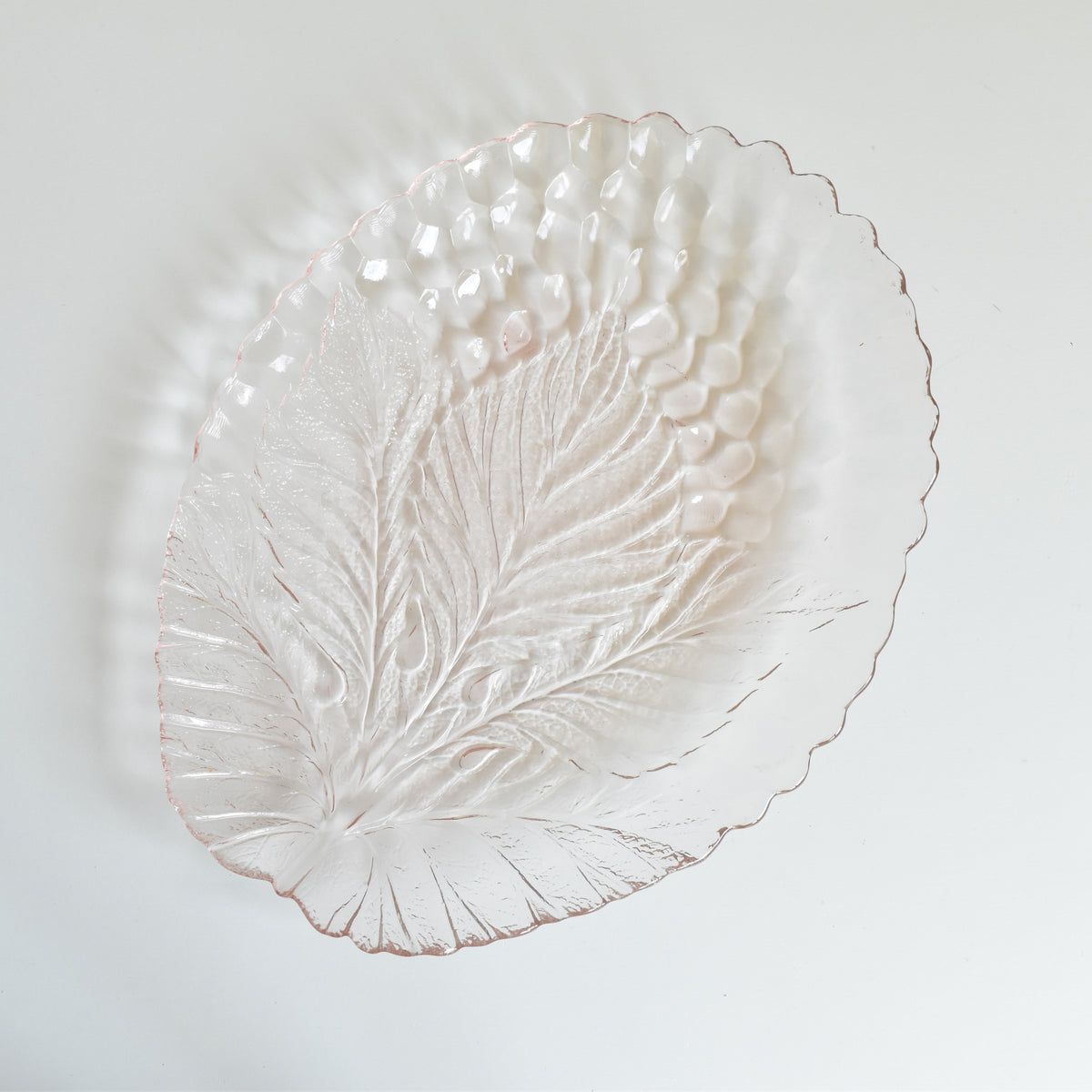 ヴィンテージプレート ピンクガラス 紫陽花 — Loane Interior