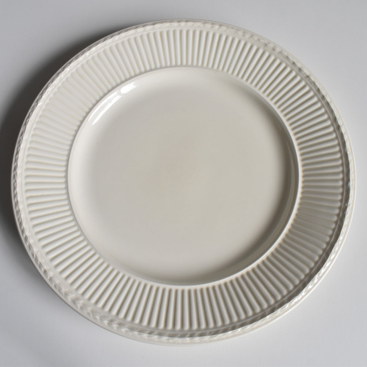 ヴィンテージプレート ウェッジウッド EDME （エドミー） E — Loane Interior