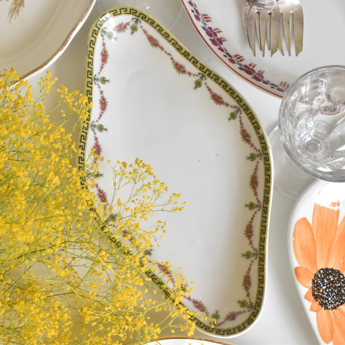 ヴィンテージラヴィエ リモージュ — Loane Interior