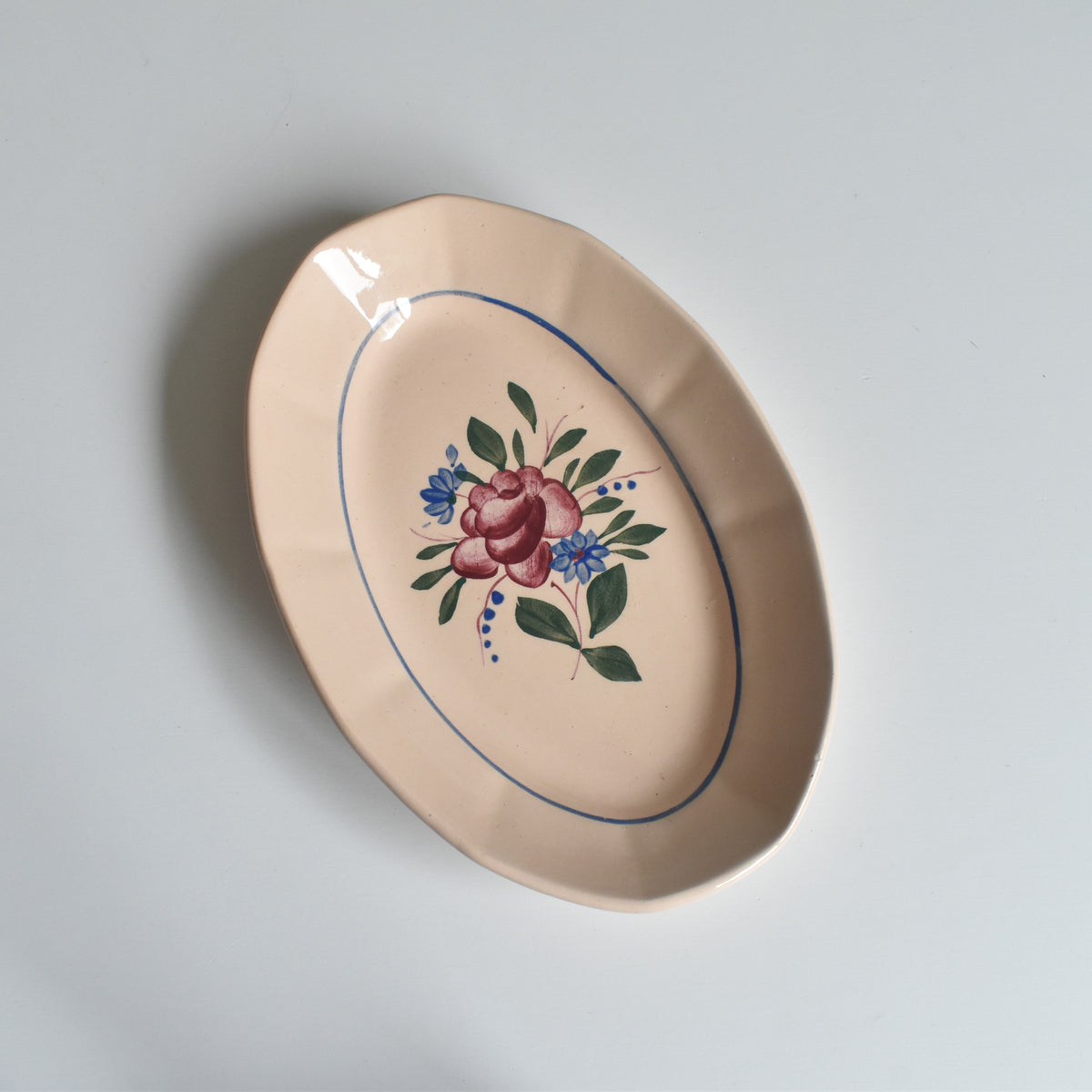 ヴィンテージラヴィエ ディゴワン＆サルグミンヌ 9177 B — Loane Interior