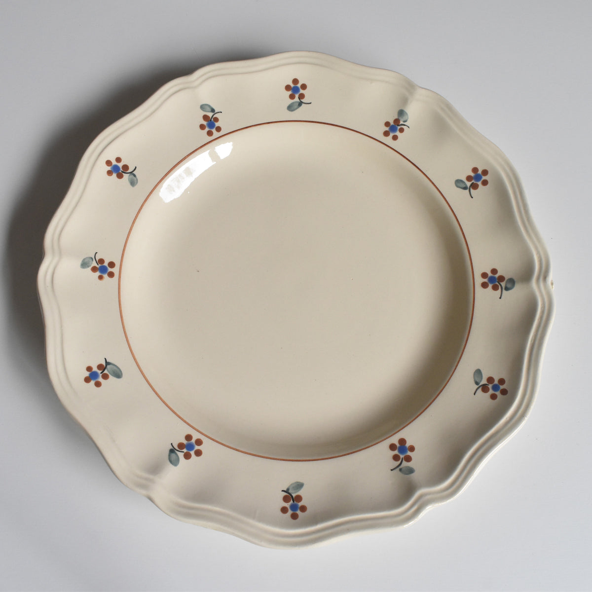 ヴィンテージプレート ディゴワン＆サルグミンヌ Arromanches 9210 B — Loane Interior