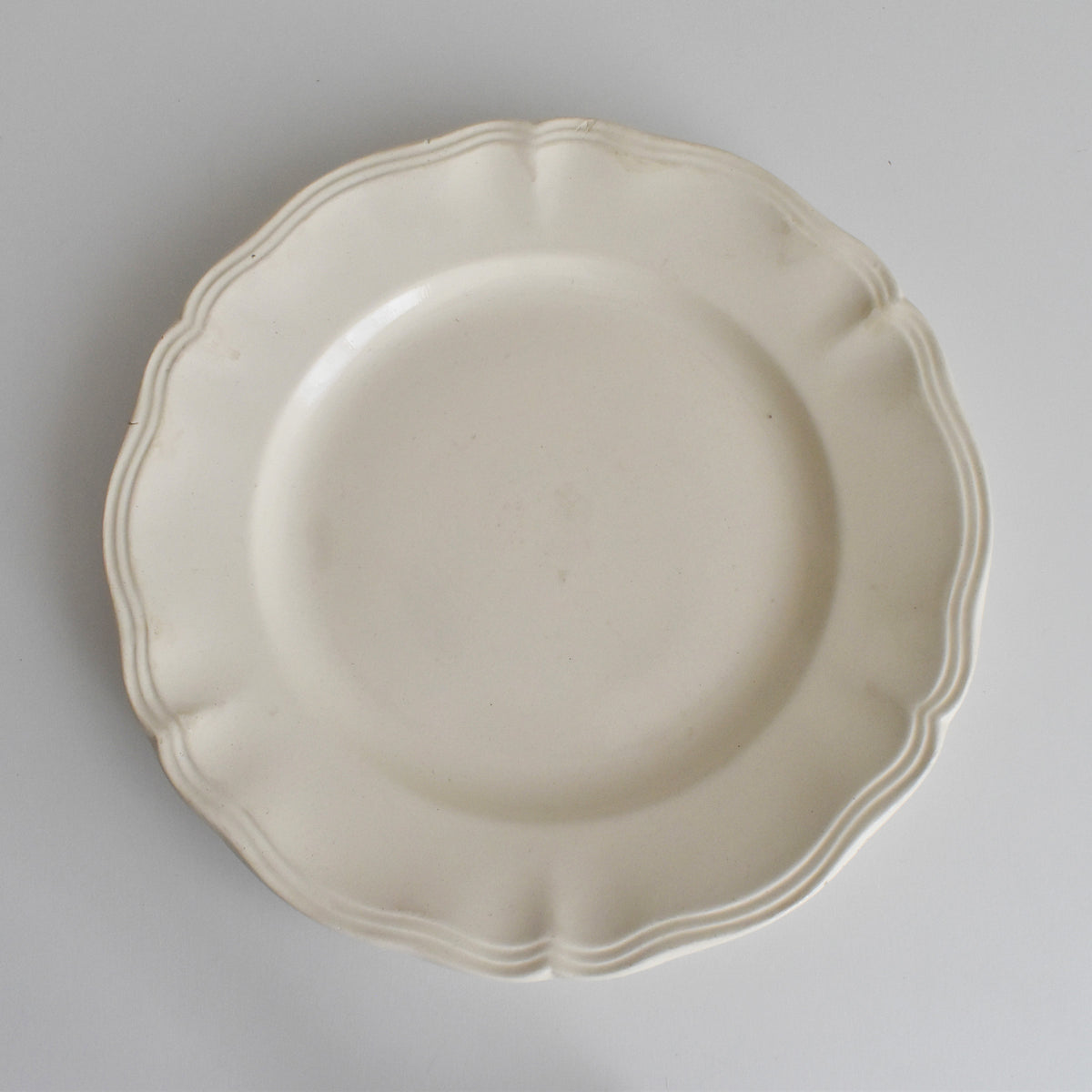 ヴィンテージプレート ディゴワン＆サルグミンヌ Rohan (花リム) 23cm C — Loane Interior