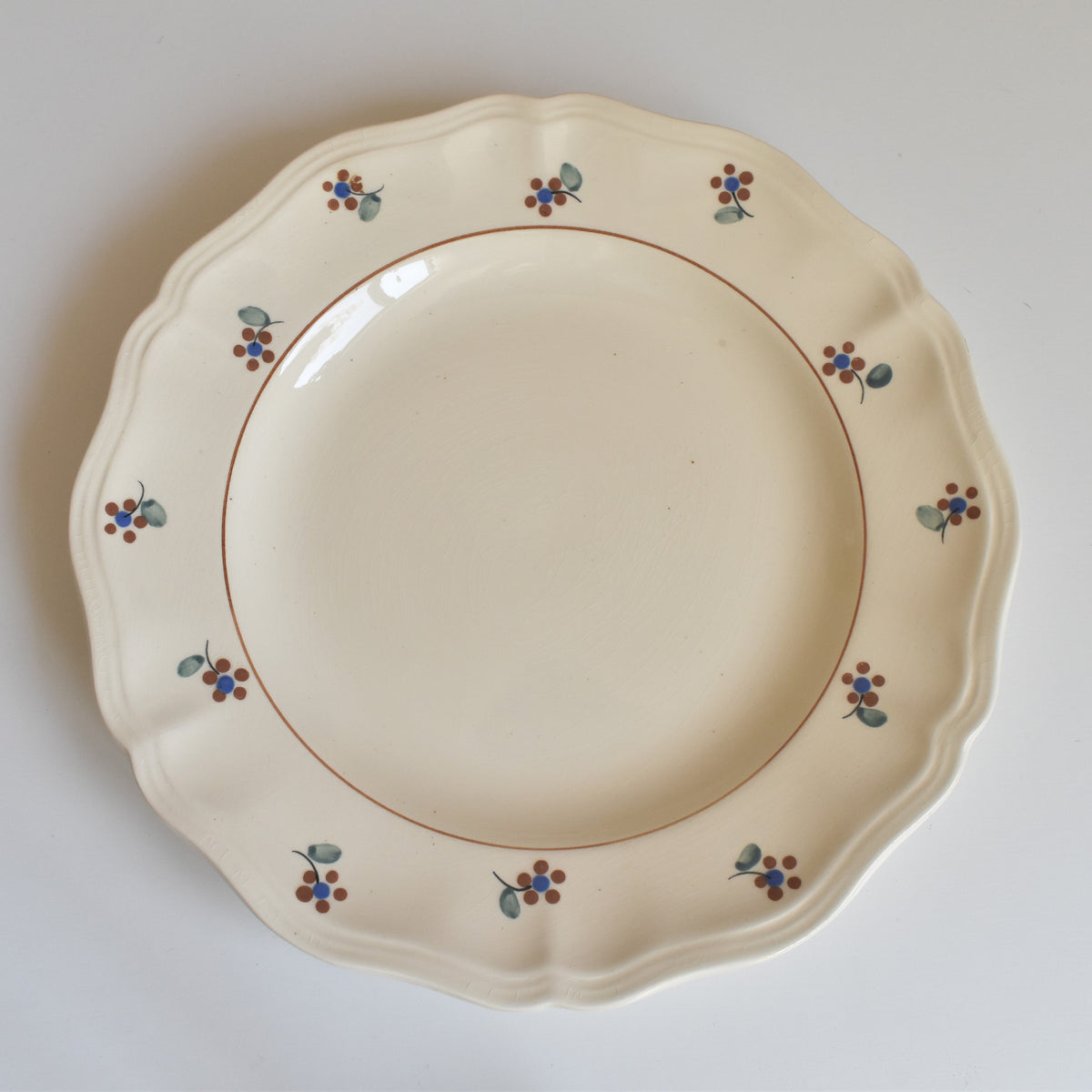 ヴィンテージプレート ディゴワン＆サルグミンヌ Arromanches （アロマンシュ）F — Loane Interior