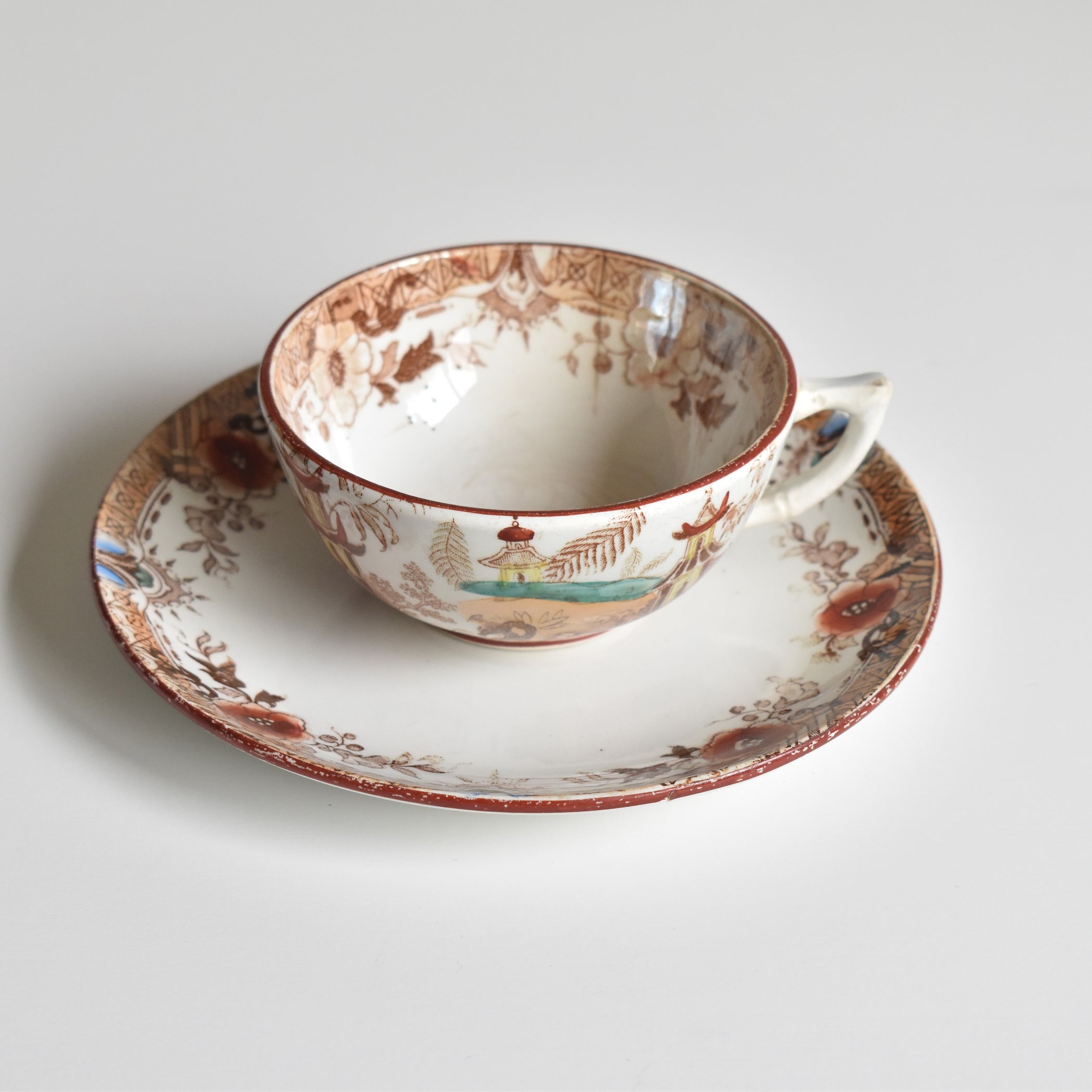 アンティークカップ＆ソーサー サルグミンヌ Kyoto C — Loane Interior