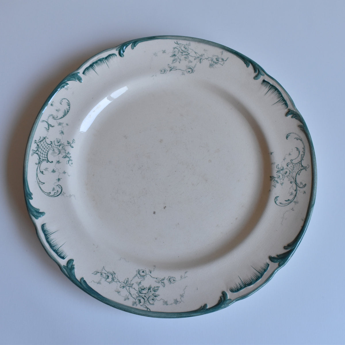 アンティークプレート ロンシャン Petite roses C — Loane Interior