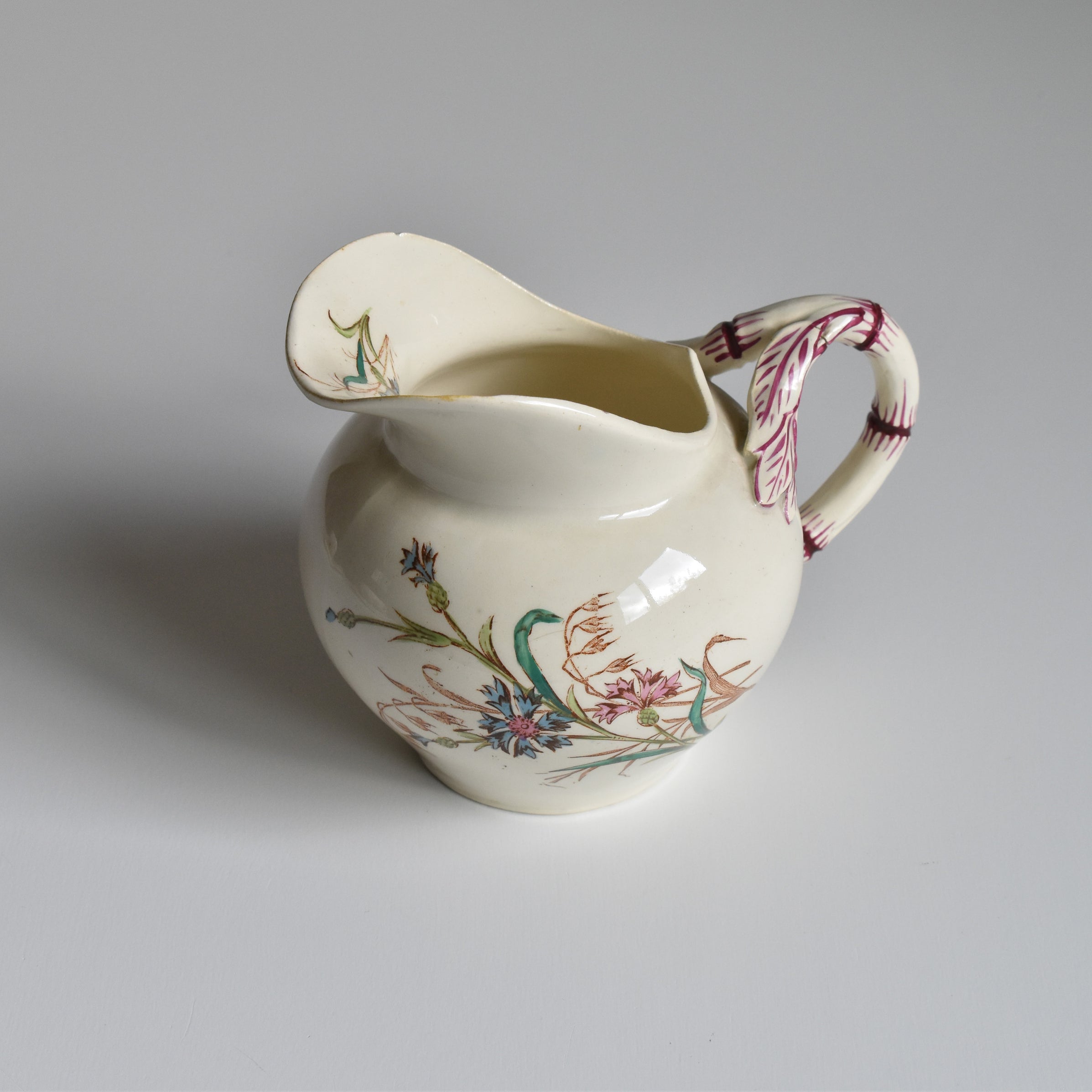 アンティーククリーマー K&Gリュネヴィル Bleuet — Loane Interior