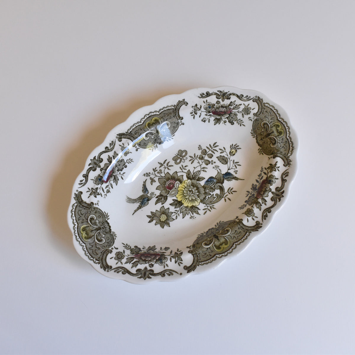 ヴィンテージラヴィエ スターフォードシャイア Windsor — Loane Interior